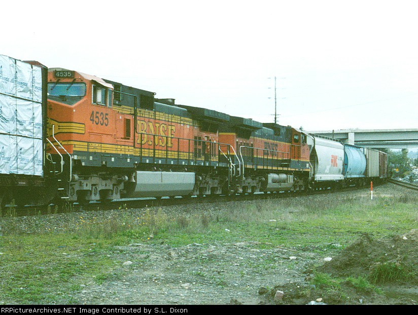 BNSF 4535 DPU @ SeaLine Jct